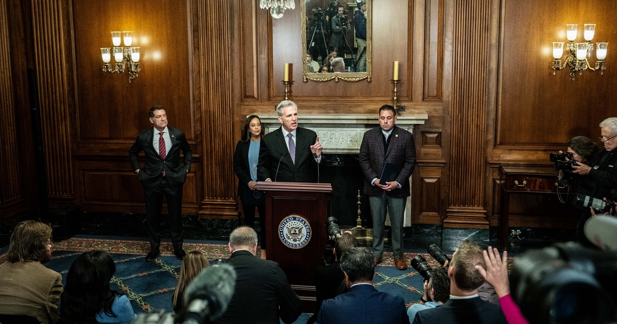 Congress Averts Government Shutdown With Last Minute Scramble The